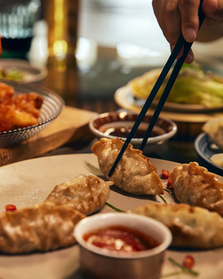 bibigo Mandu Kimchi Dumplings 770g - CJ Foods Oceania